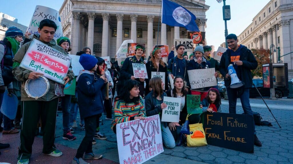 Exxon Mobil Not Guilty In Climate Change Lawsuit - Cashola