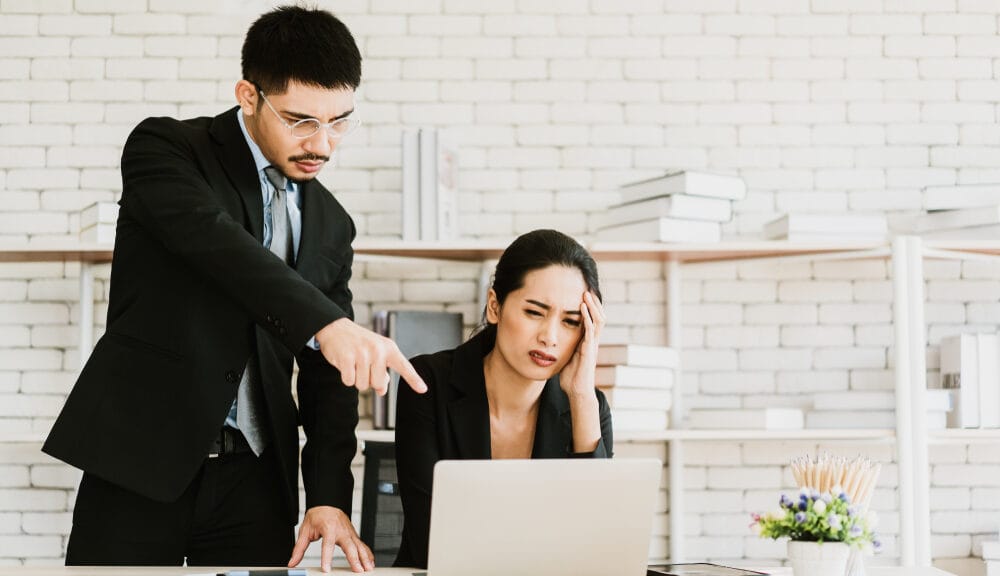 A Helpful Guide To Manage Your Work With A Tough Boss - Cashola